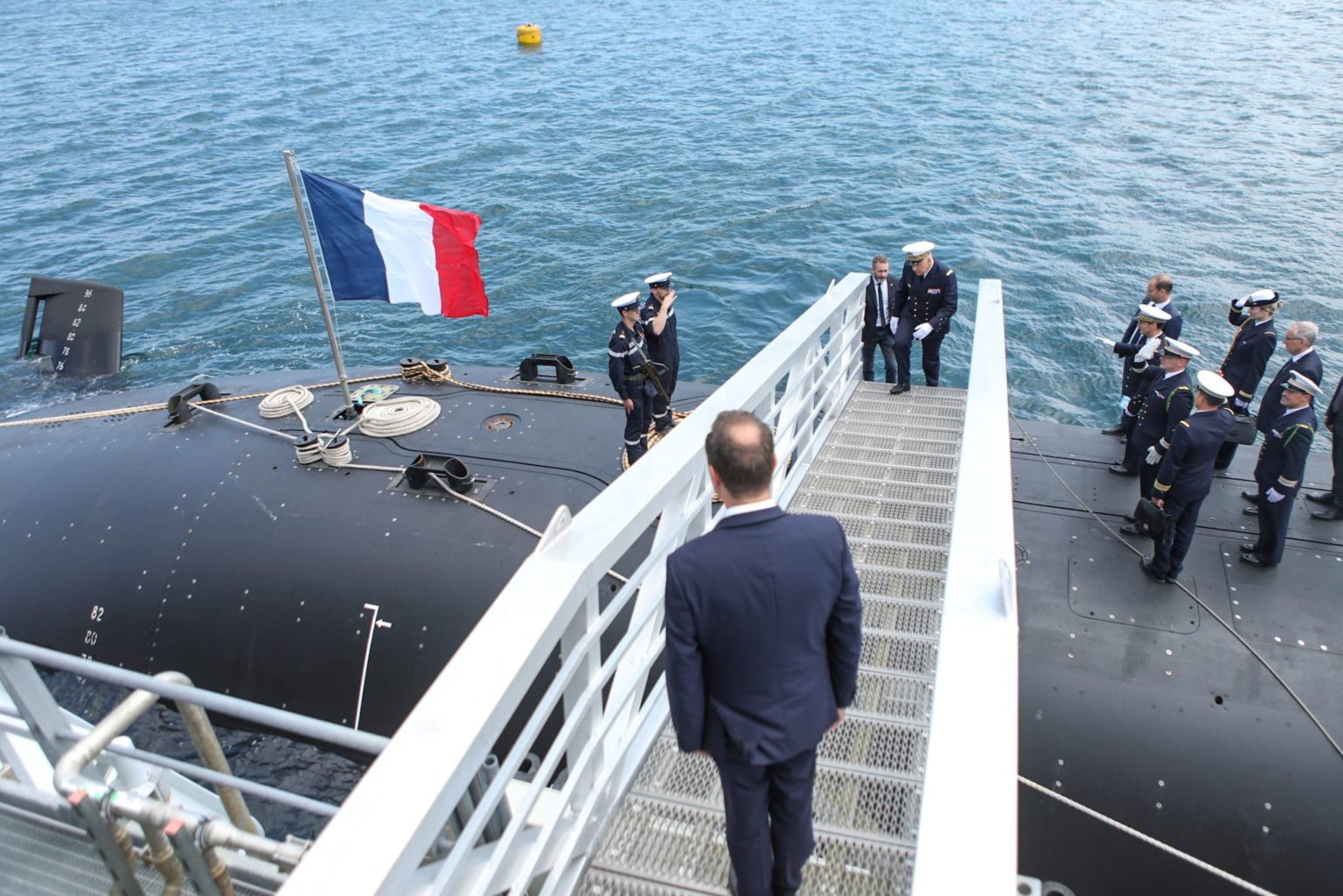 Entrée en service du 1er sous-marin nucléaire de la classe Suffren de ...